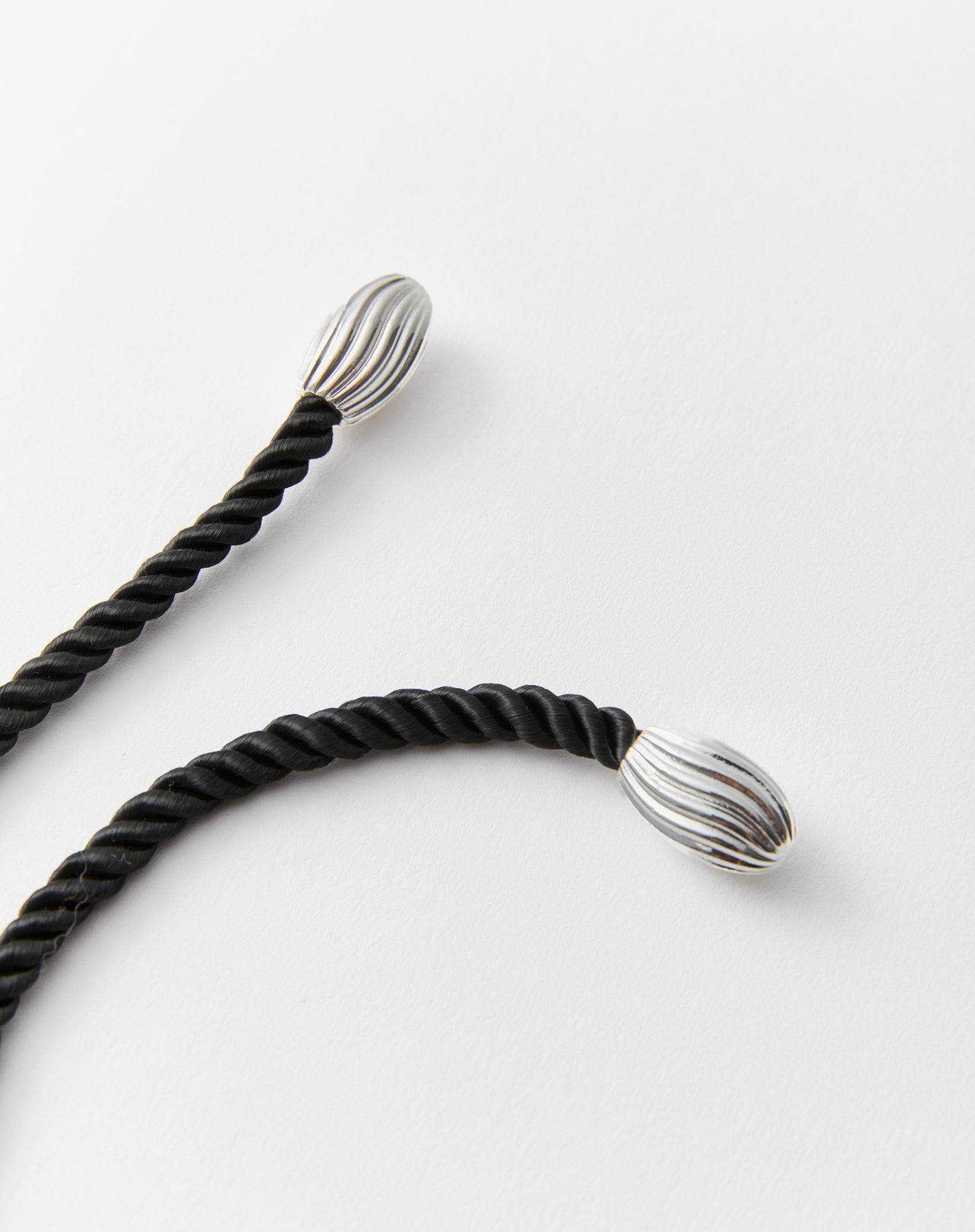 Éze Necklace – Julietta